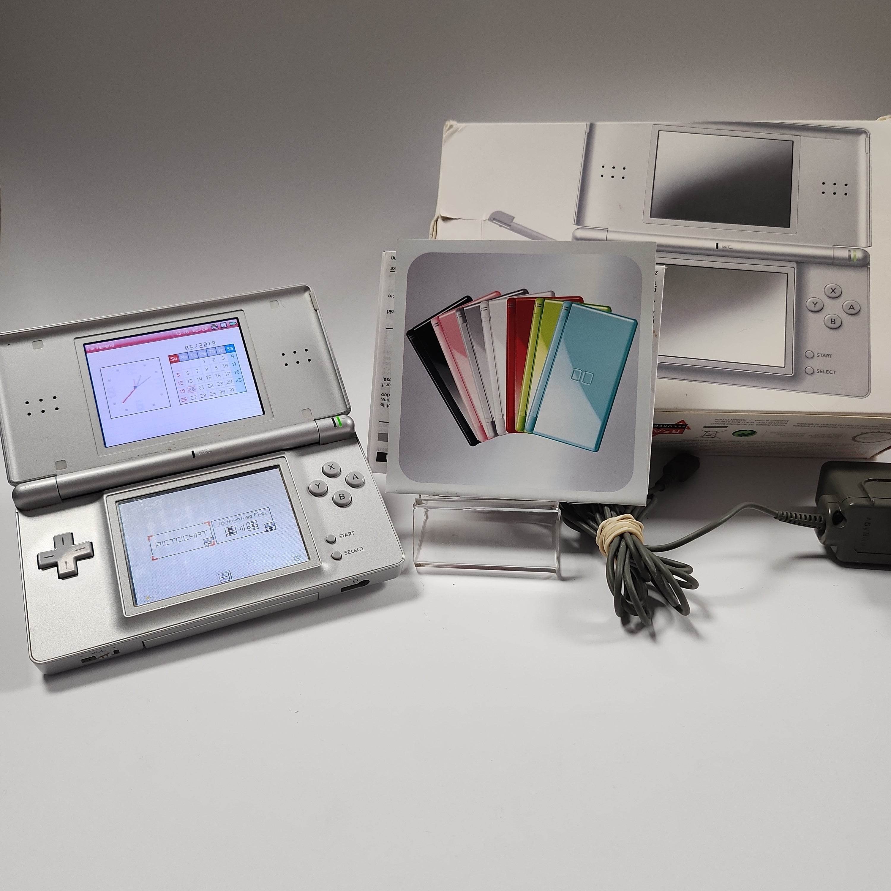 Zilveren Nintendo DS lite in doos – Feniks Gameshop