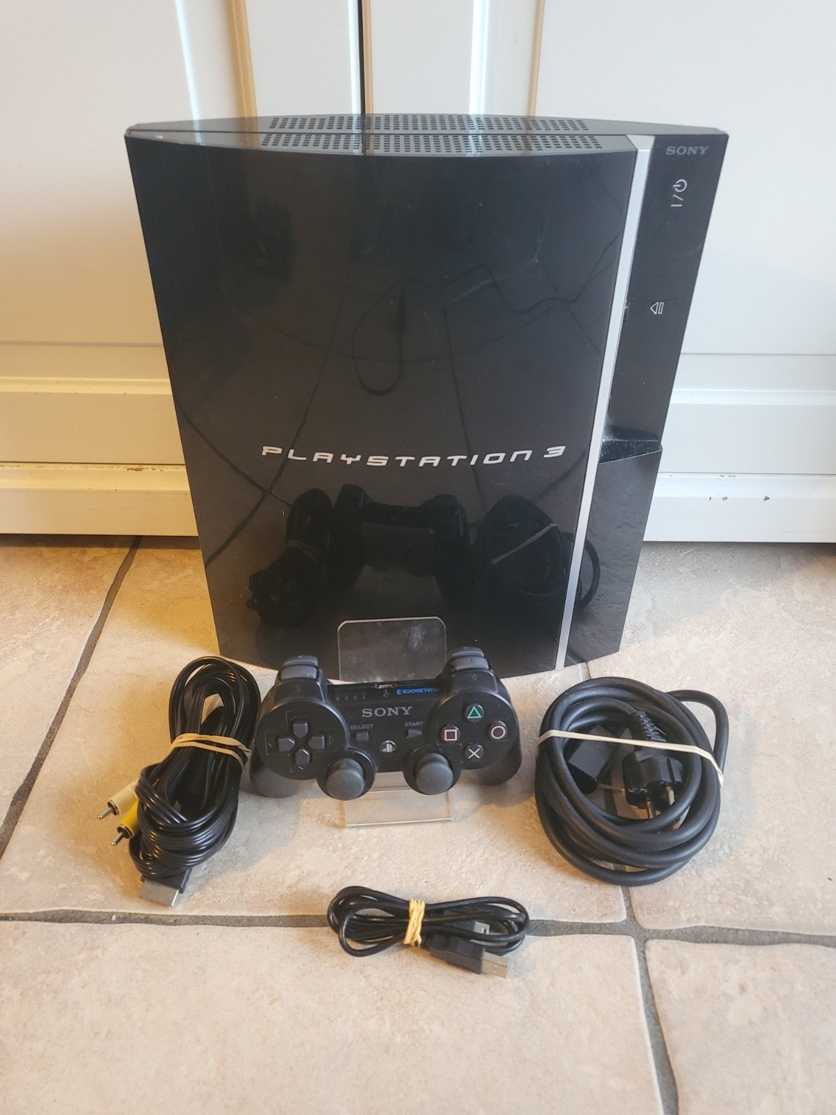 Playstation 3 Phat 40gb met 1 Sony Controller en alle kabels – Feniks ...